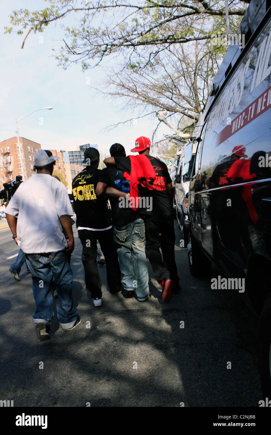 Atmosphere Reaction to the Sean Bell verdict, where all police officers ...