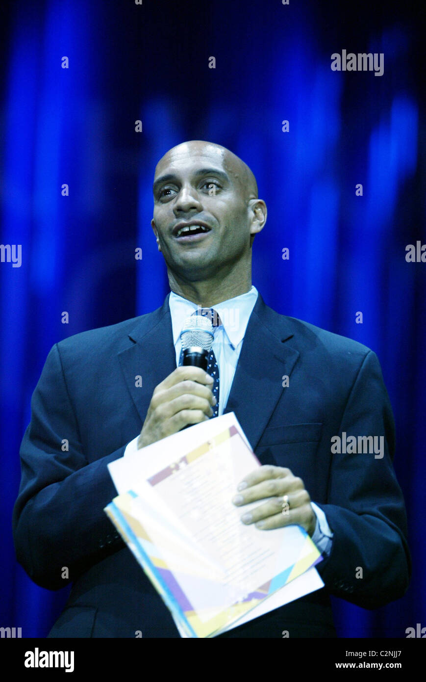 DC Mayor Adrian Fenty 'School Night 2008: Back to School with the Stars ...