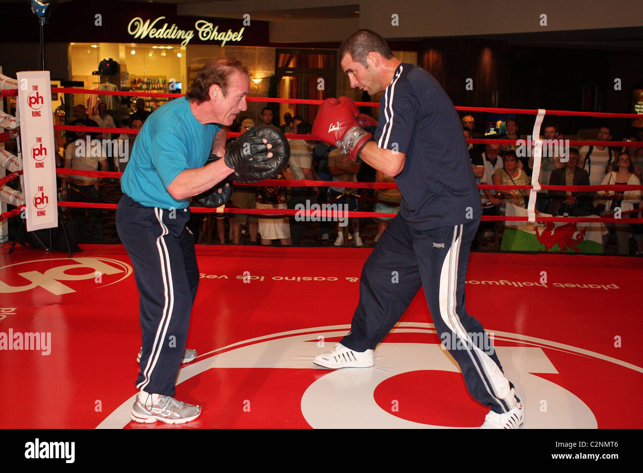Joe Calzaghe and his father/trainer Enzo Calzaghe Welsh boxer Joe ...