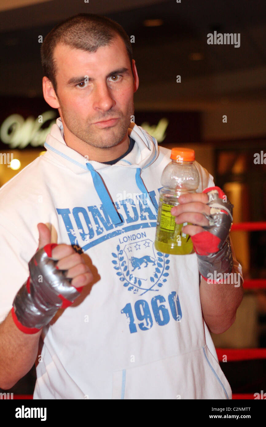 Joe Calzaghe Welsh boxer Joe Calzaghe had a media day and worked out ...