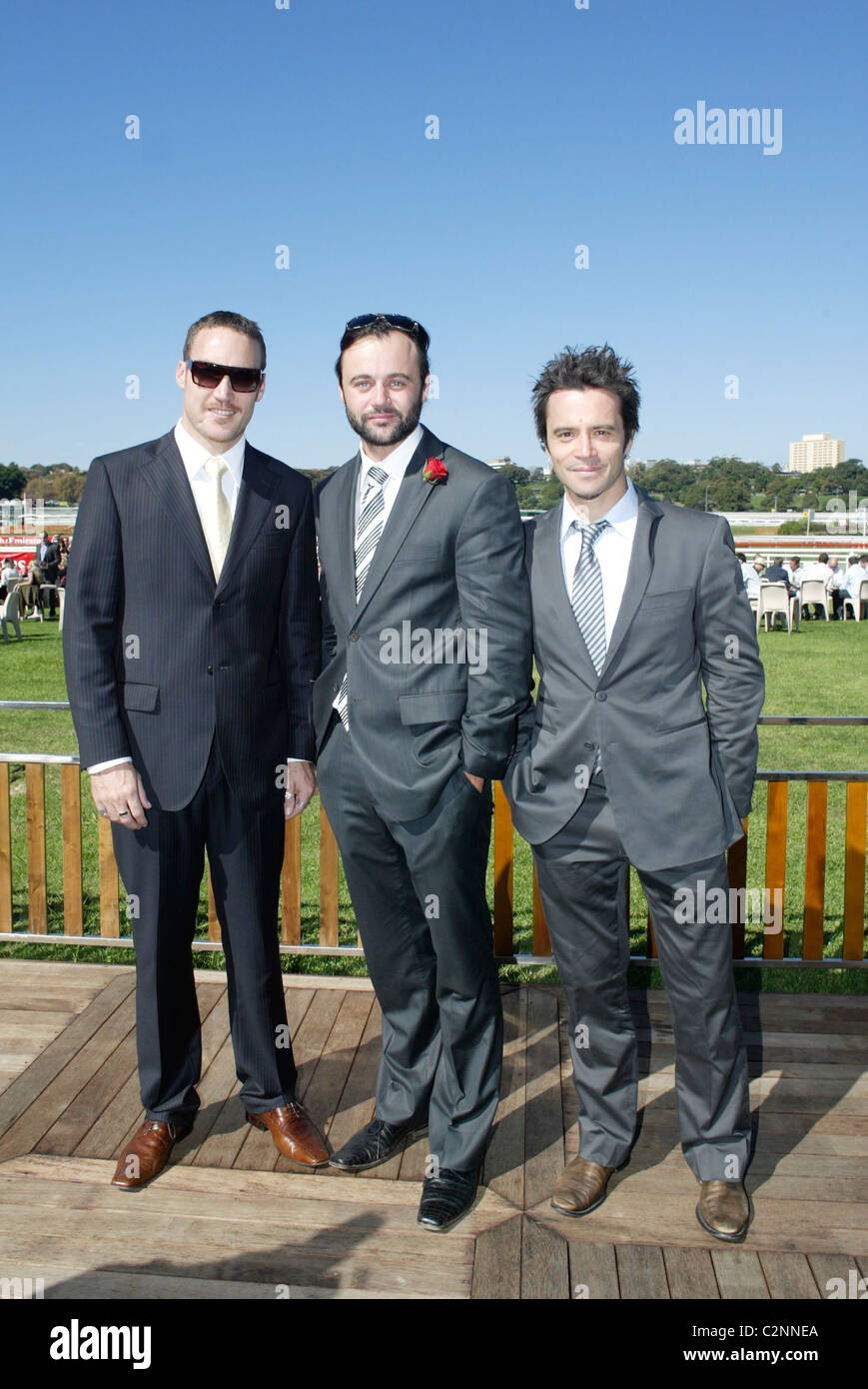Underbelly cast members The Doncaster Day racing carnival at Royal ...