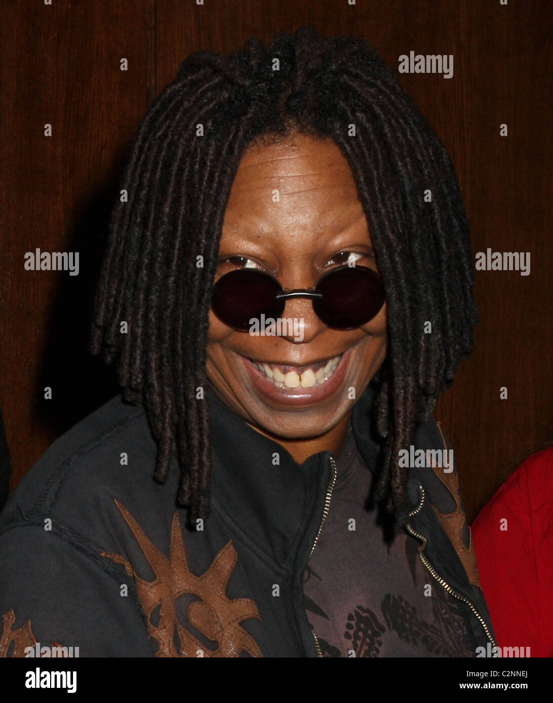 Bad teeth gap hi-res stock photography and images - Alamy