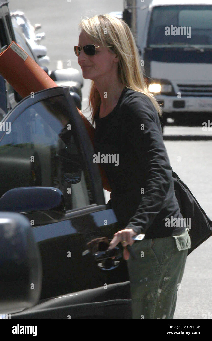 Helen Hunt carrying a yoga mat after her class in Santa Monica Los ...