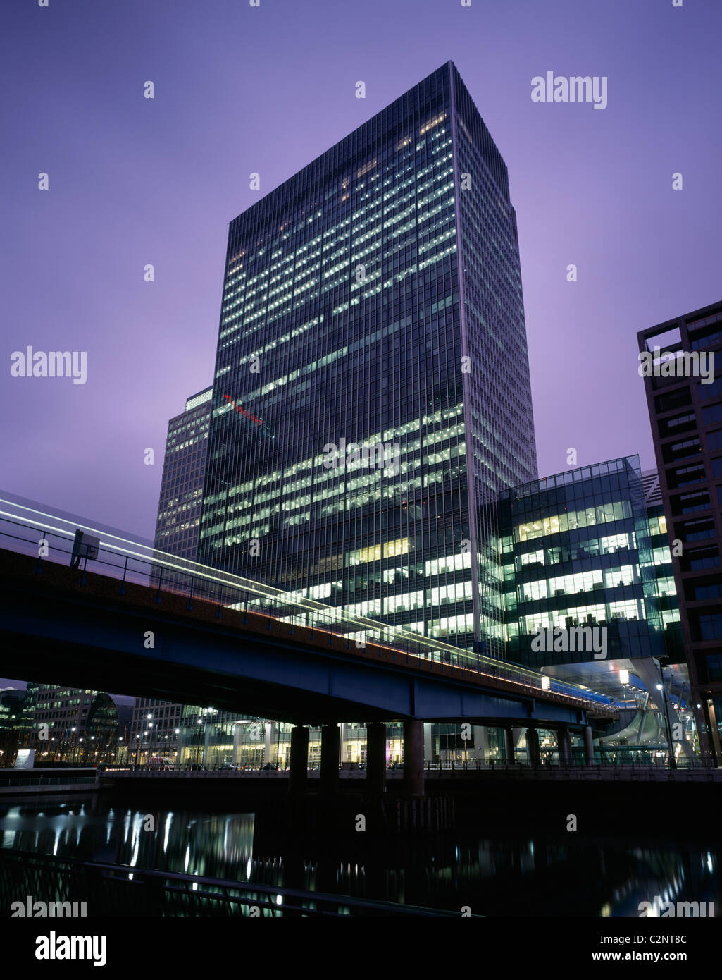 Oblique view hi-res stock photography and images - Alamy