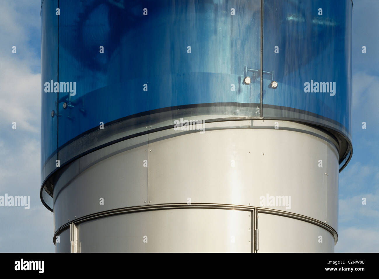 Tube thames hi-res stock photography and images - Alamy