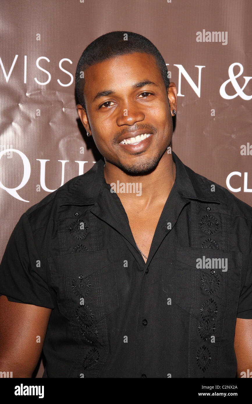 Sean Riggs Claudia Jordan's 35th Birthday Bash at Boulevard 3 Hollywood ...