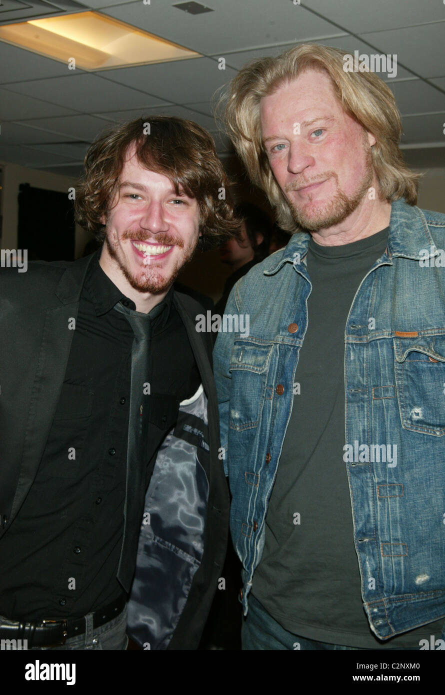 John Gallagher Jr Hot