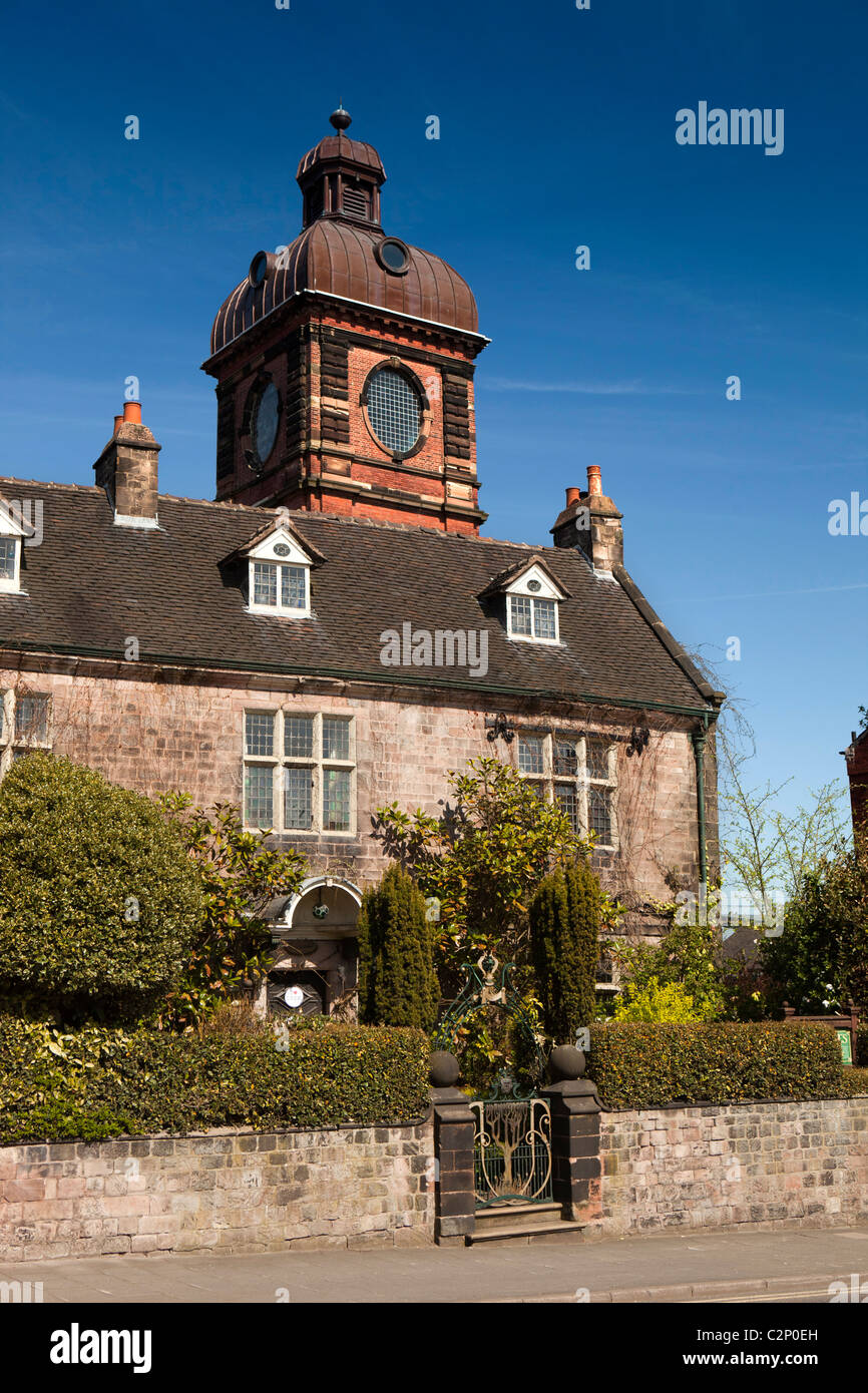 Leek staffordshire houses hi-res stock photography and images - Alamy