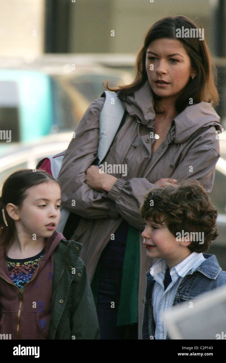 Catherine Zeta Jones Rebound Scenen