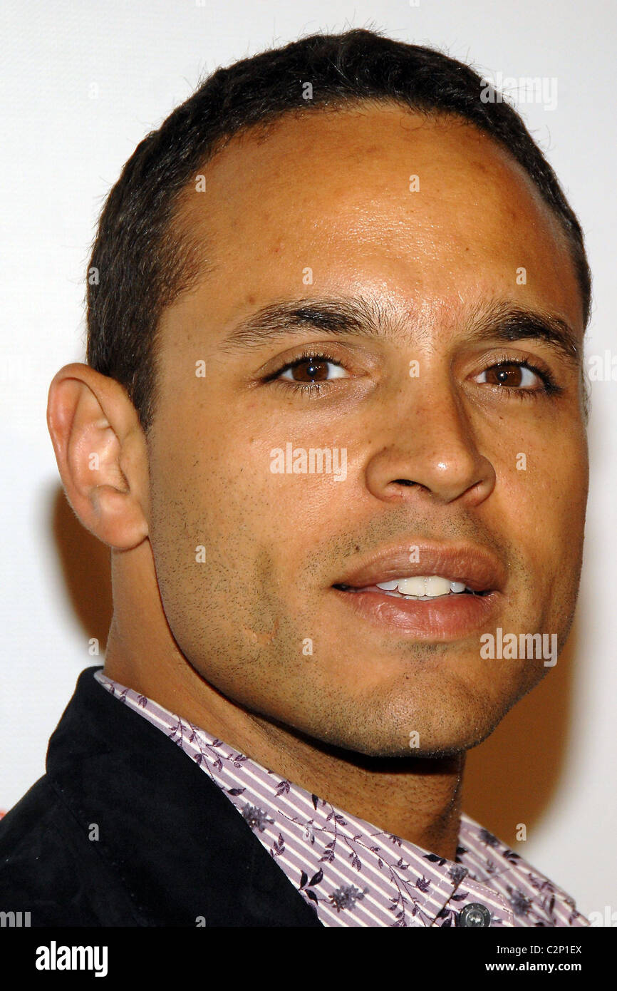 Daniel sunjata hi-res stock photography and images - Alamy
