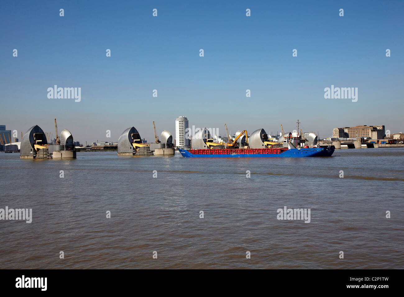 Thames barrier ship hi-res stock photography and images - Alamy
