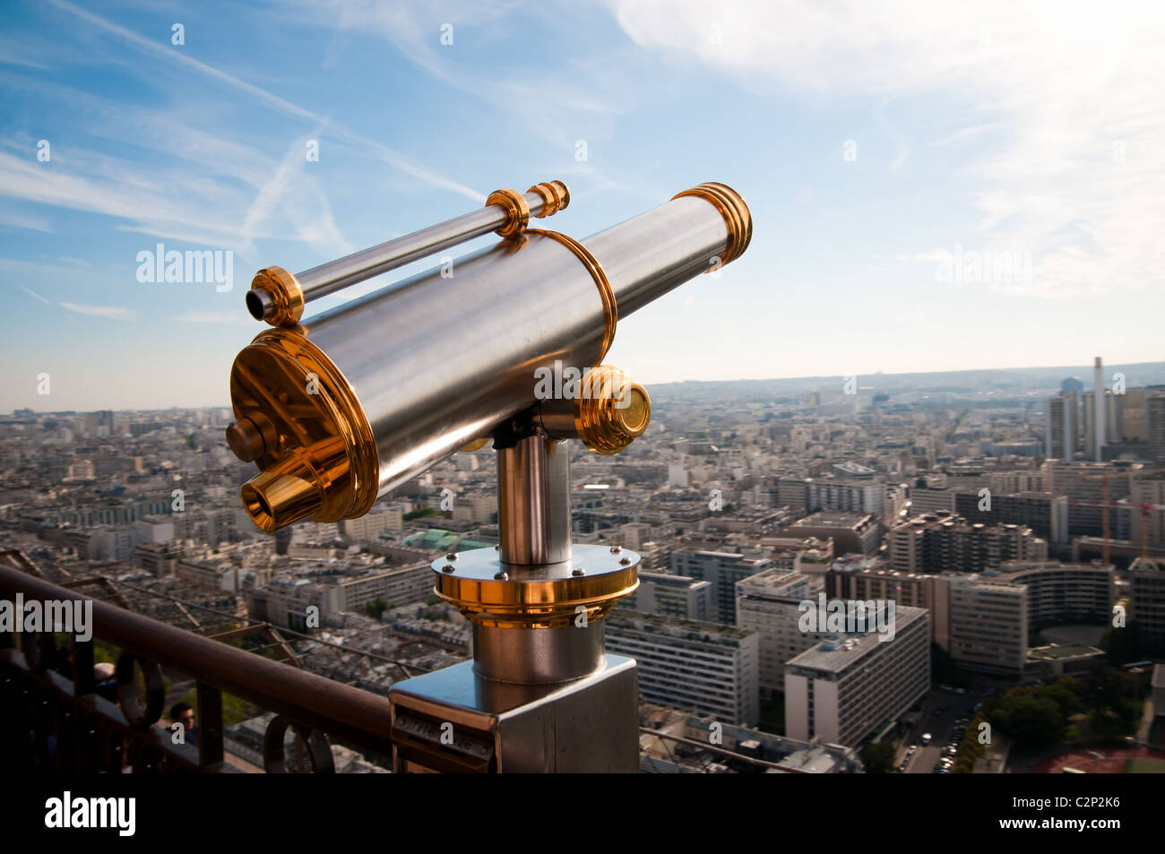 Eiffel tower telescope overlooking paris hi-res stock photography and ...