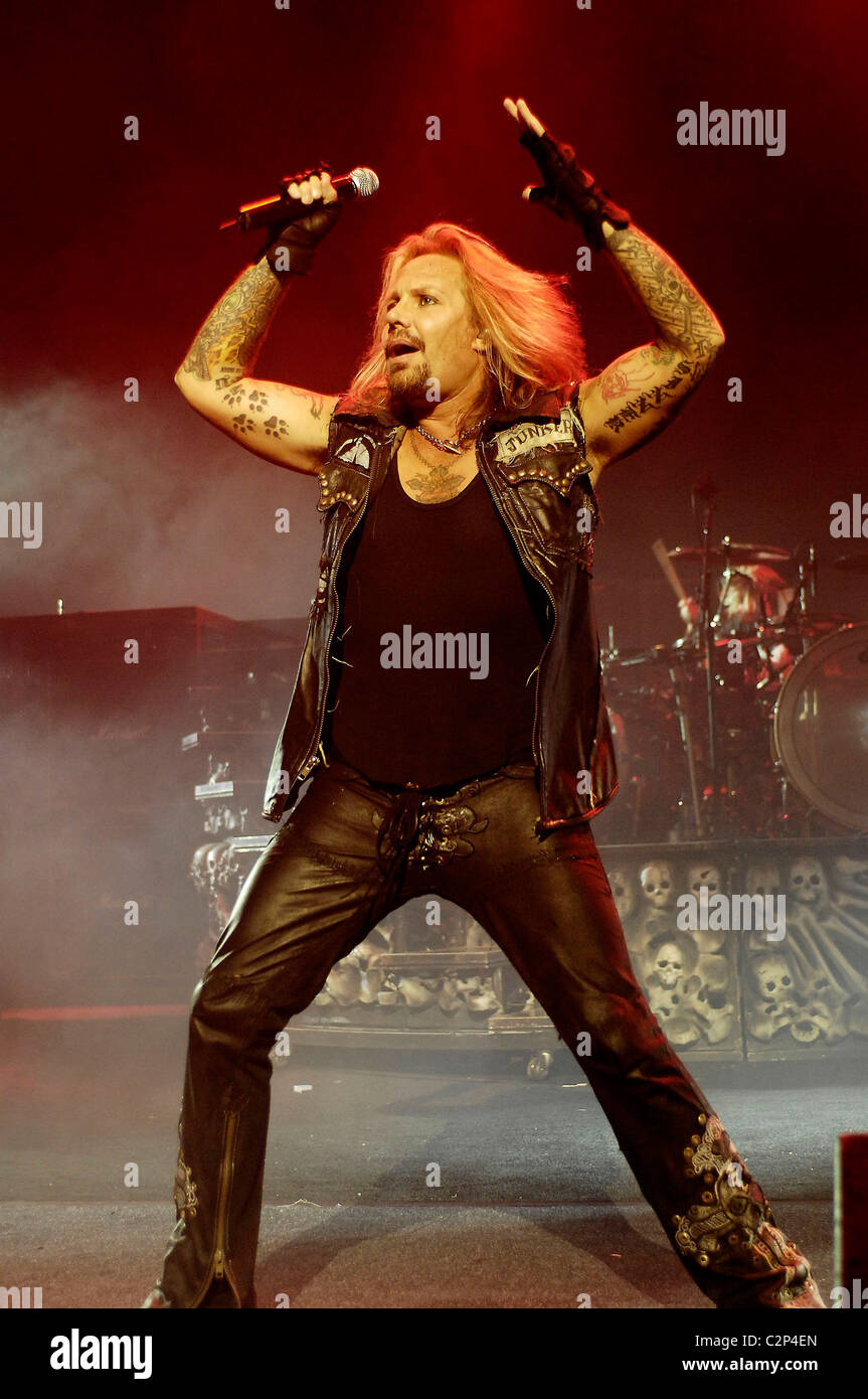 Vince Neil Motley Crue performing live at the Apollo Hammersmith London ...