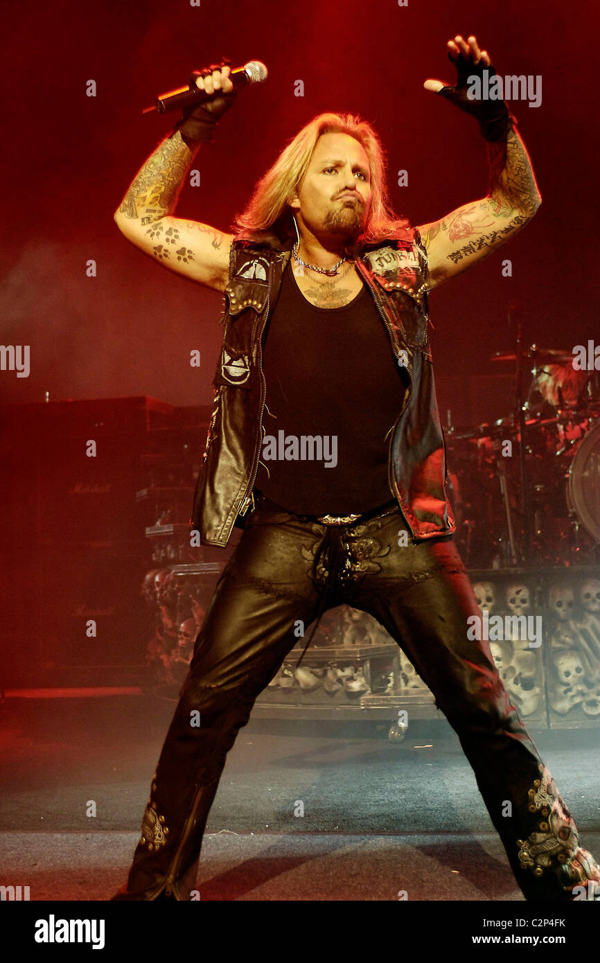 Vince Neil 2022 Tour