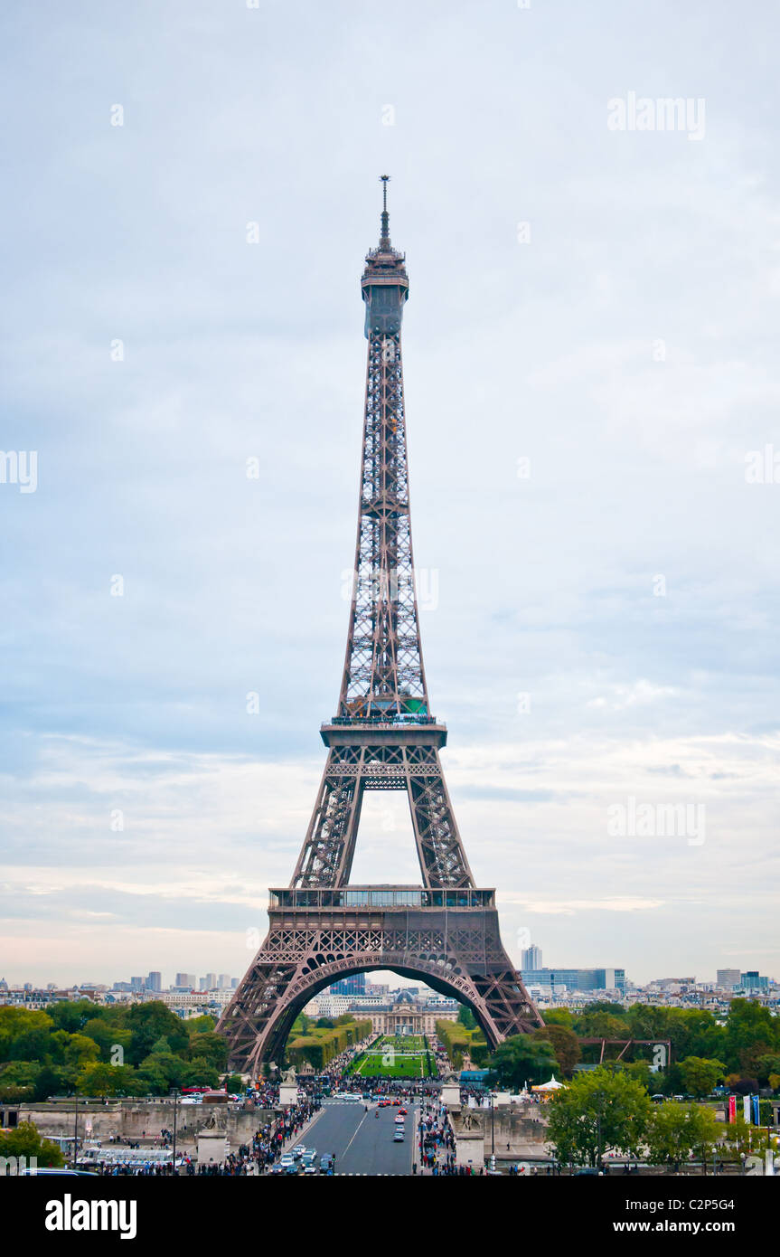 Paris, the beautiful Eiffel Tower Stock Photo - Alamy