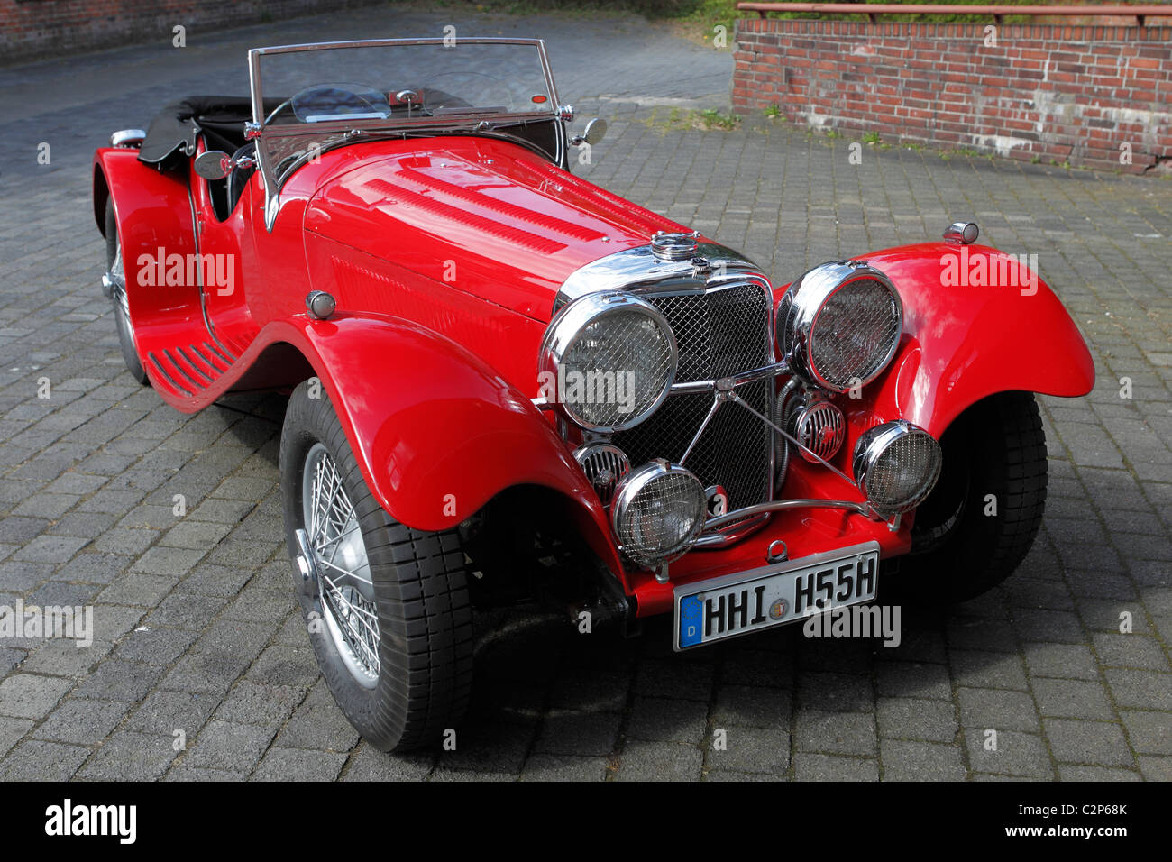 Old timer, old Car, Maserati, Porsche, Alfa Romeo, Jaguar, Ferrari ...