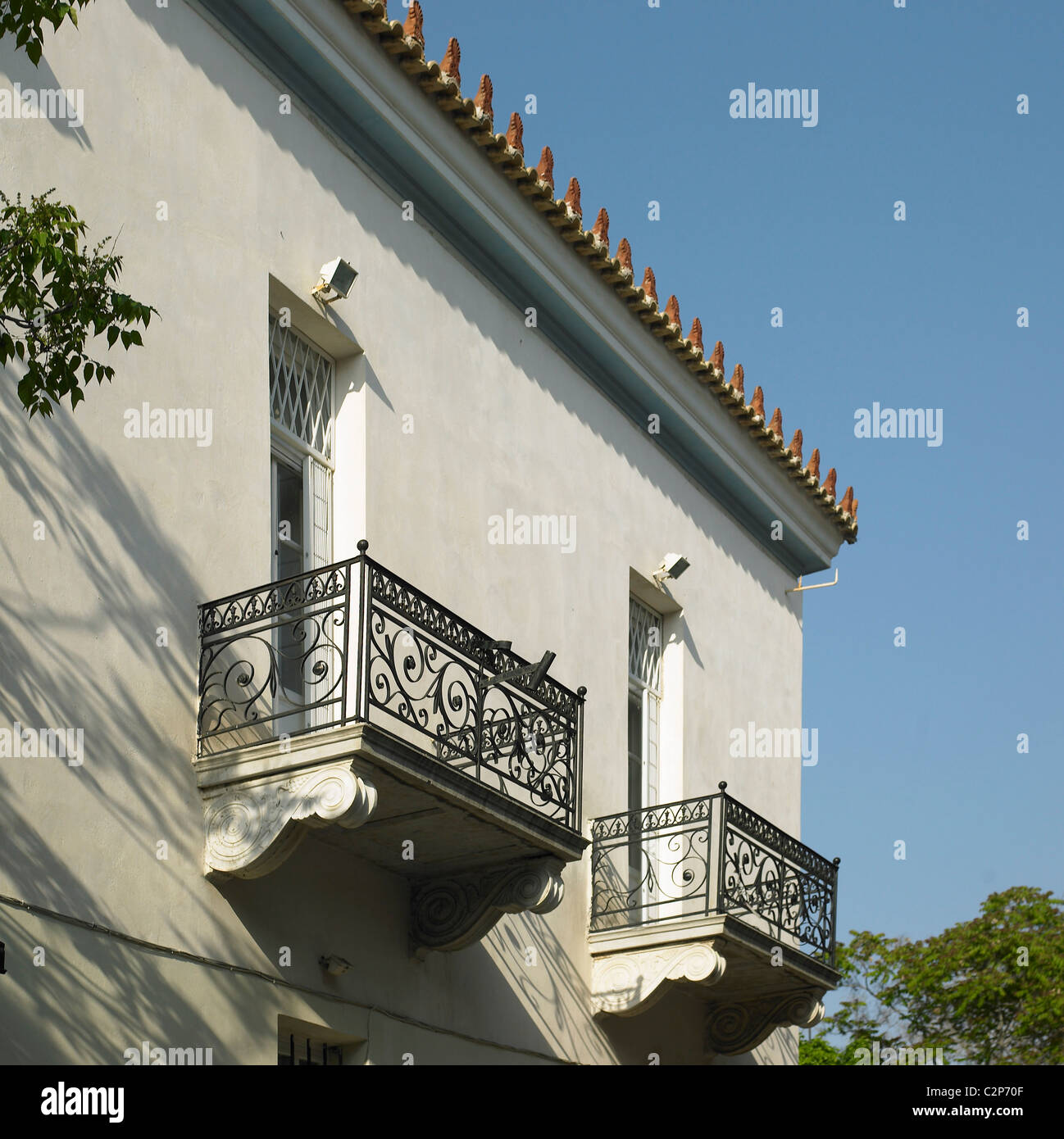 Low rendered wall hi-res stock photography and images - Alamy