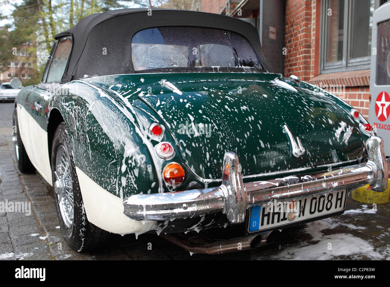 Old timer, old Car, Maserati, Porsche, Alfa Romeo, Jaguar, Ferrari ...