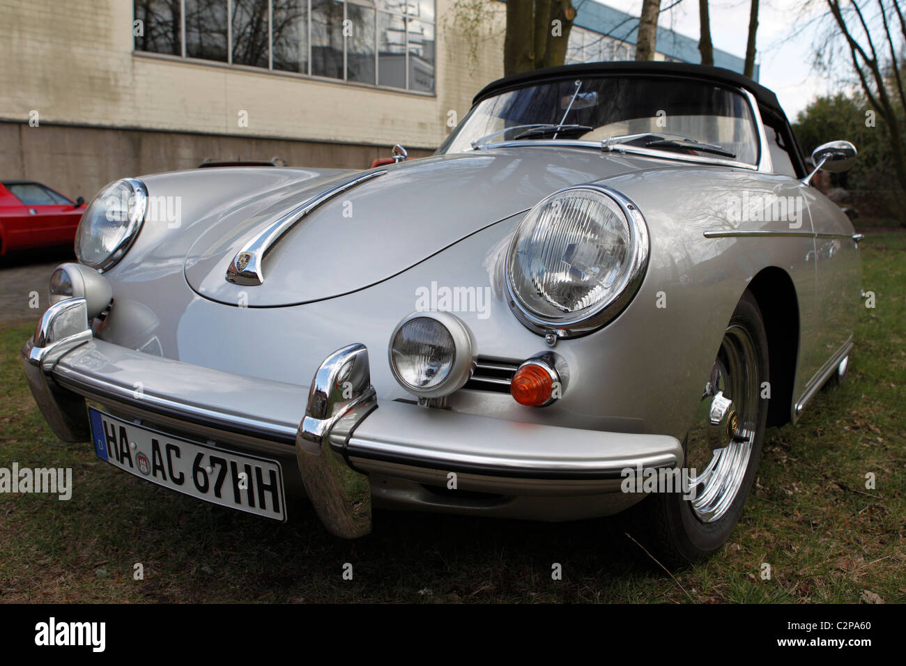 Old timer, old Car, Maserati, Porsche, Alfa Romeo, Jaguar, Ferrari ...