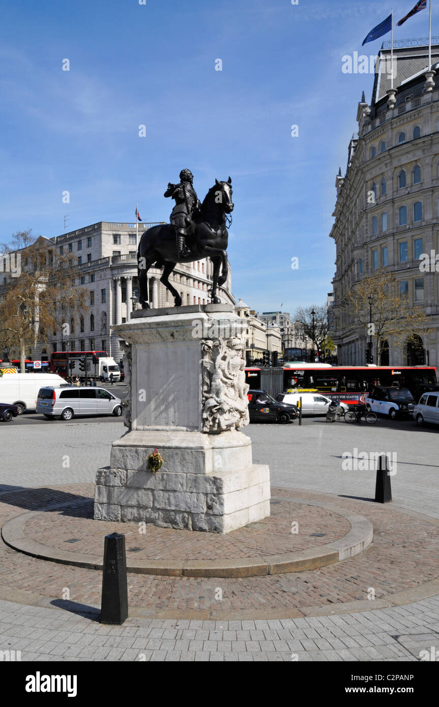 Equestrian statue of Charles l at road junction in sunny day in ...