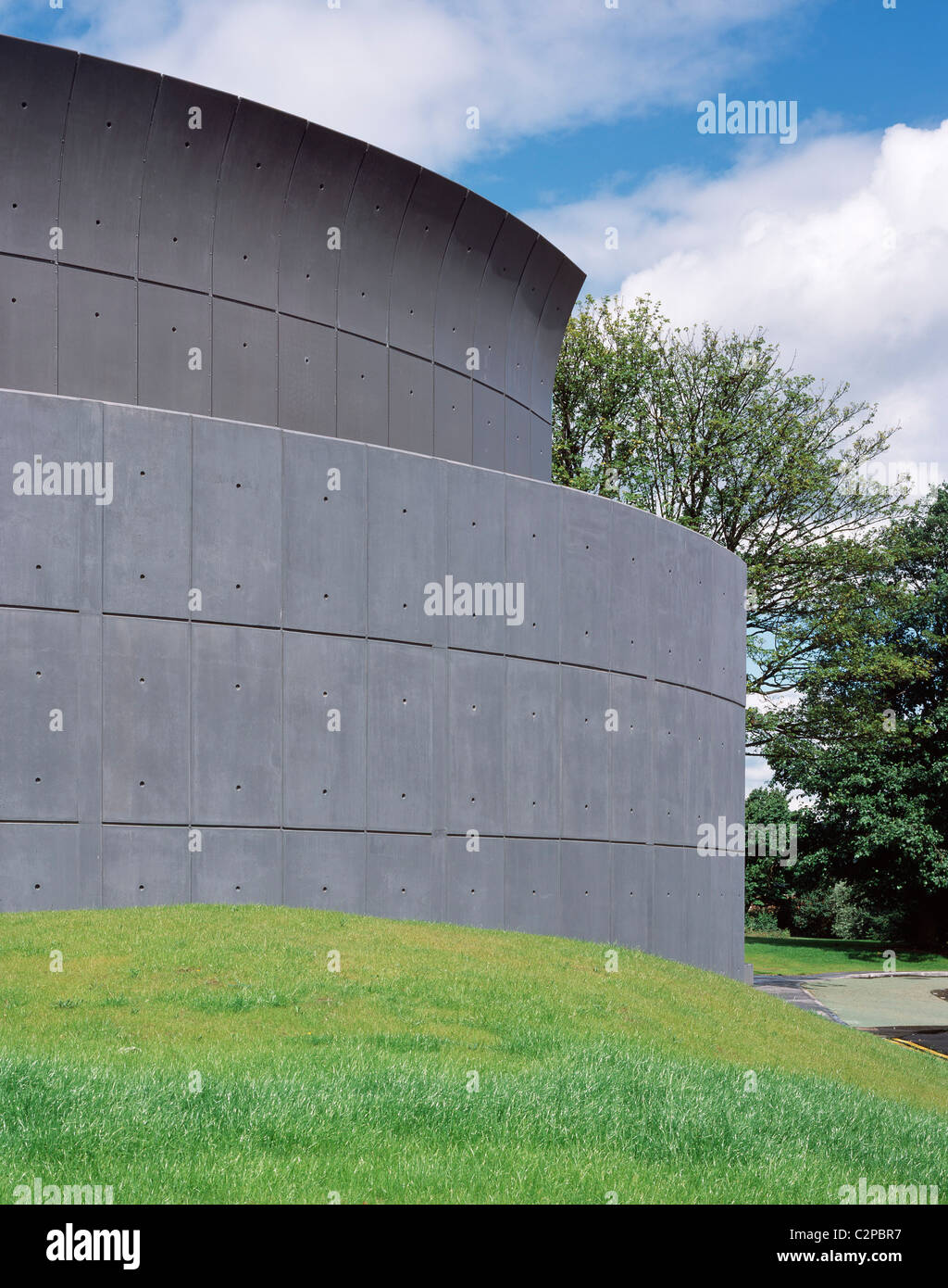 Scottish school contemporary dance hi-res stock photography and images ...