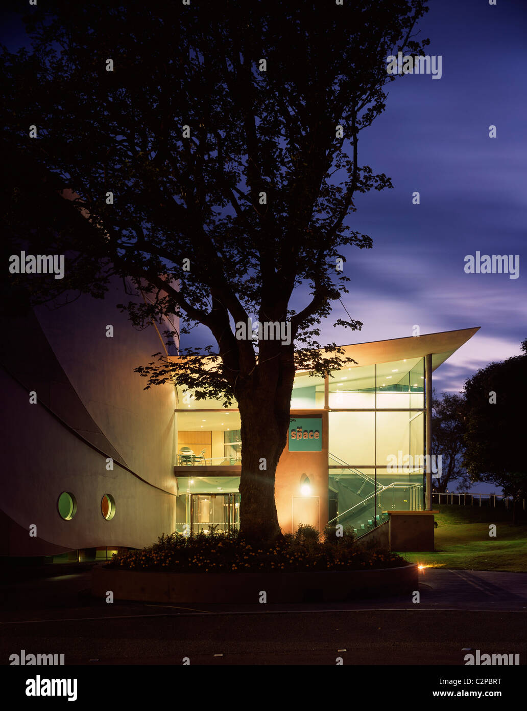 The Space Centre for Dance, Dundee College, Scotland. Main entrance at ...