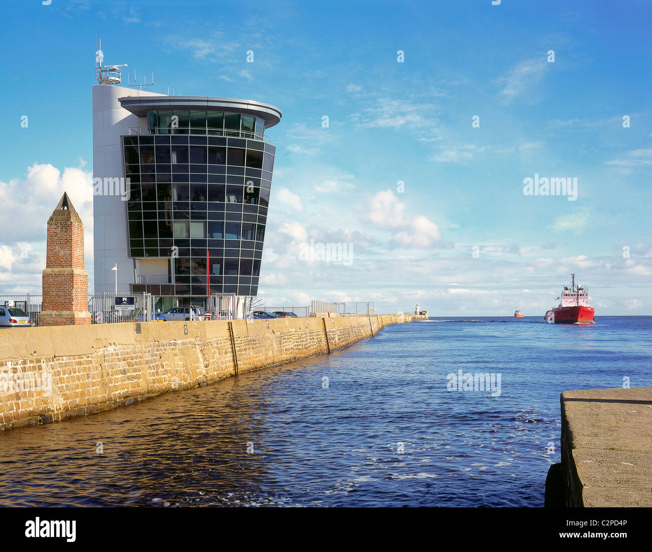Aberdeen ship building hi-res stock photography and images - Alamy
