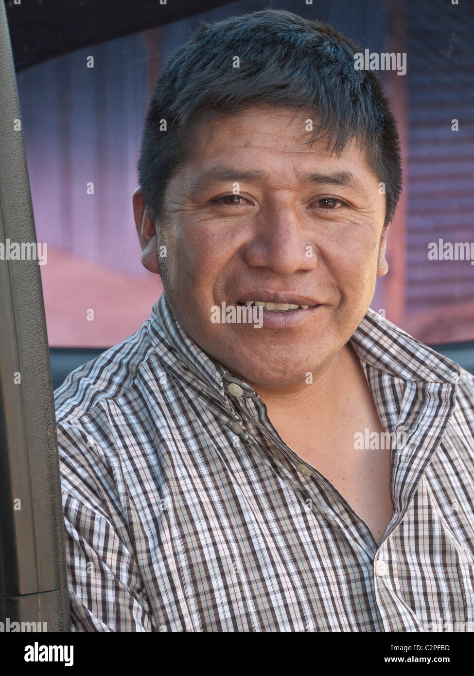 One guatemalan adult male man hi-res stock photography and images - Alamy