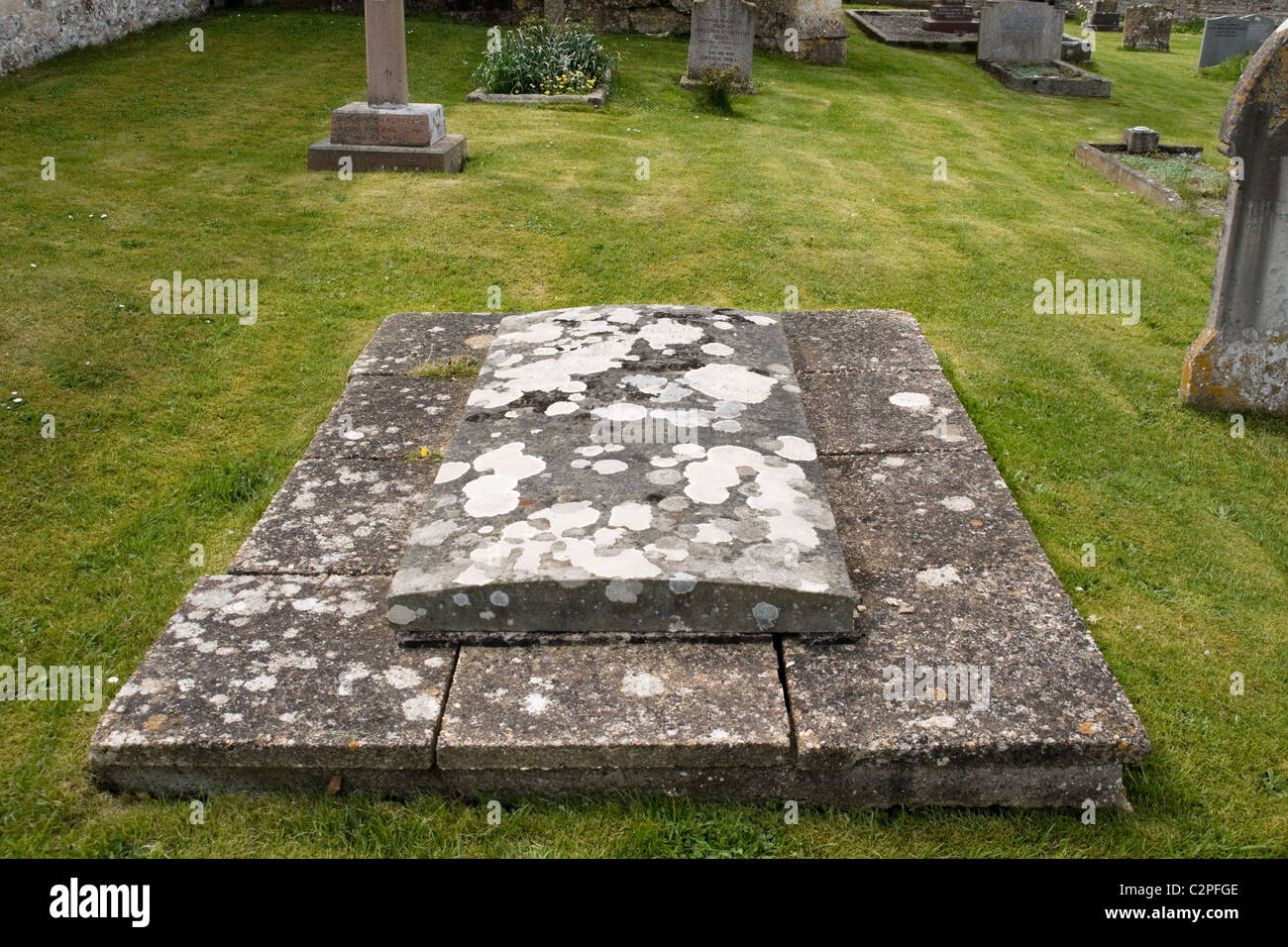 Grave of Francis Savill Kent, as seen in the Suspicions of Mr whicher ...