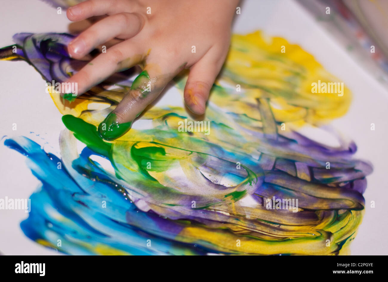 Fingerpainting at school hi-res stock photography and images - Alamy