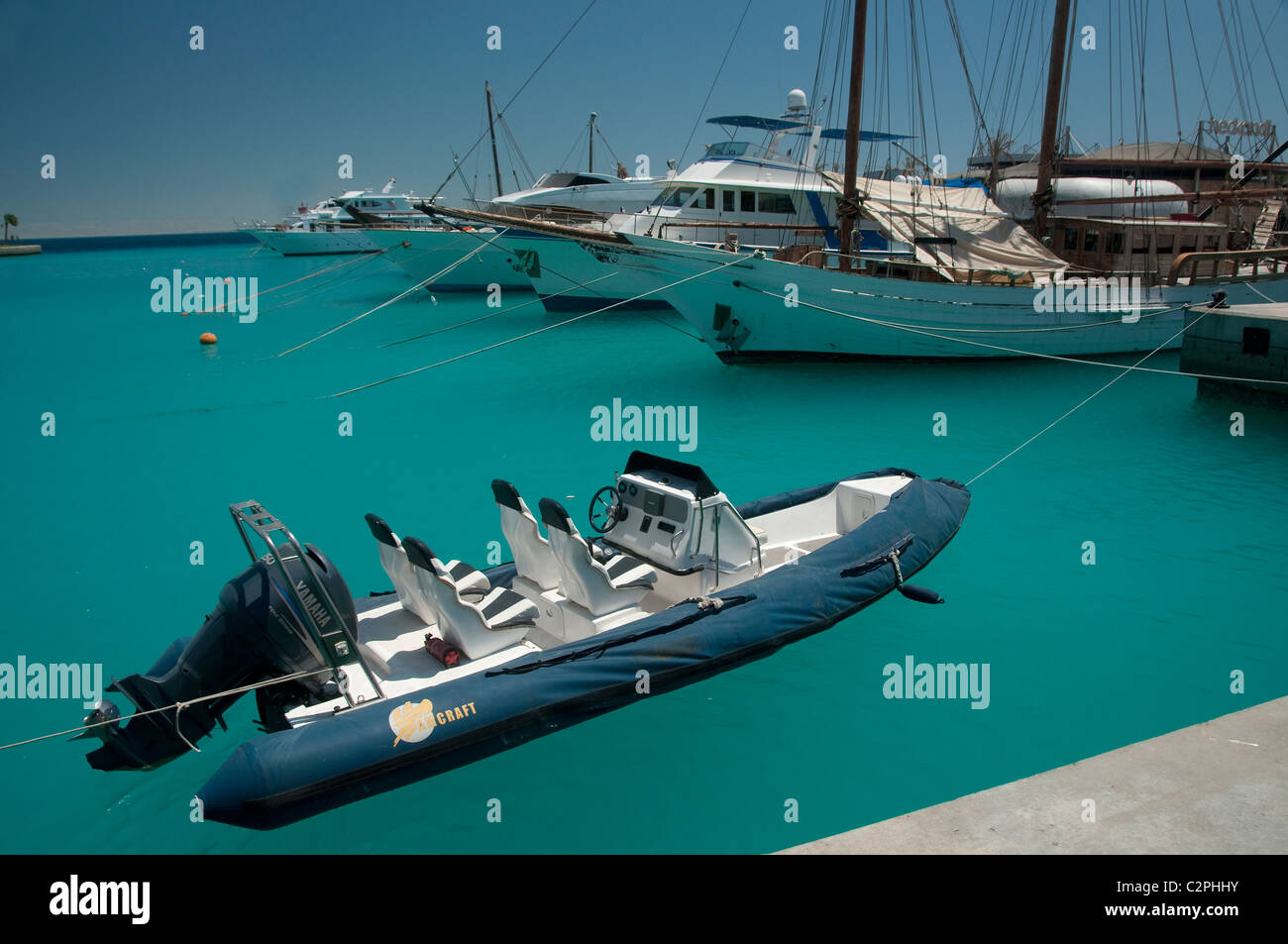 Hurghada harbor hi-res stock photography and images - Alamy
