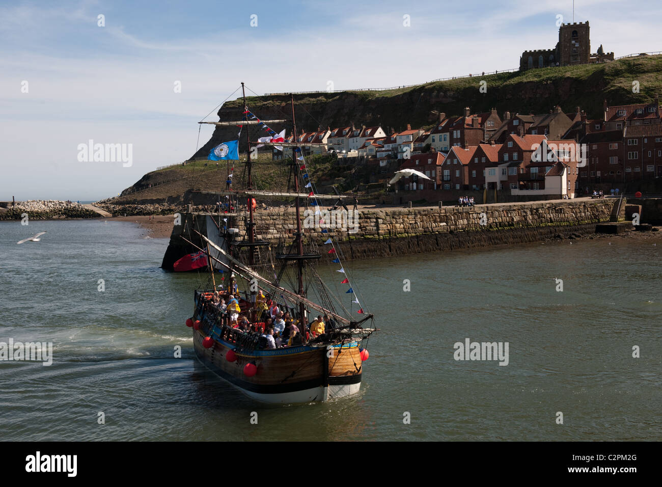 Bark Endeavour at Whitby returning to harbour Stock Photo - Alamy