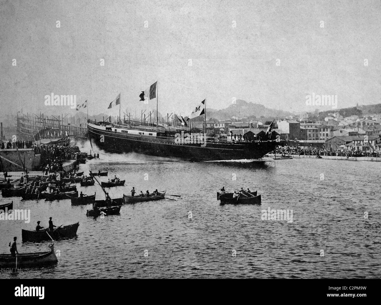 Shipbuilding launch photographs hi-res stock photography and images - Alamy