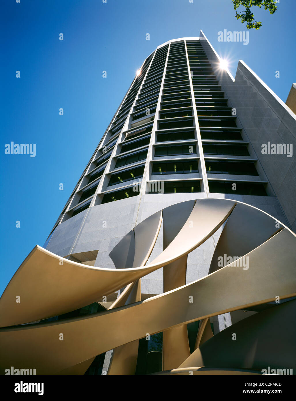Vertical shot tall building hi-res stock photography and images - Alamy