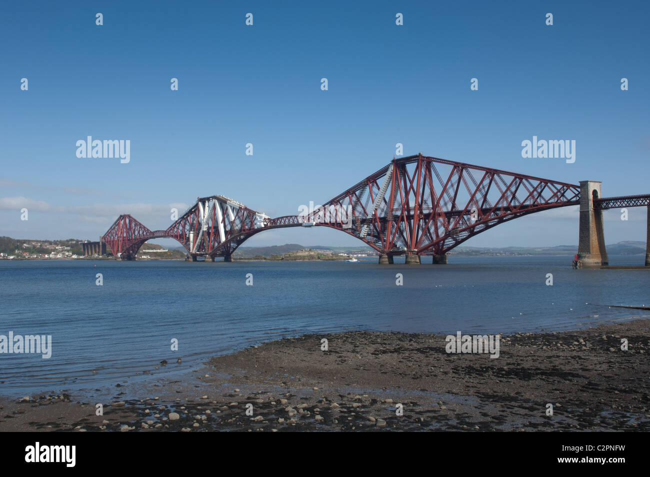 Forth rail bridge scotland hi-res stock photography and images - Alamy