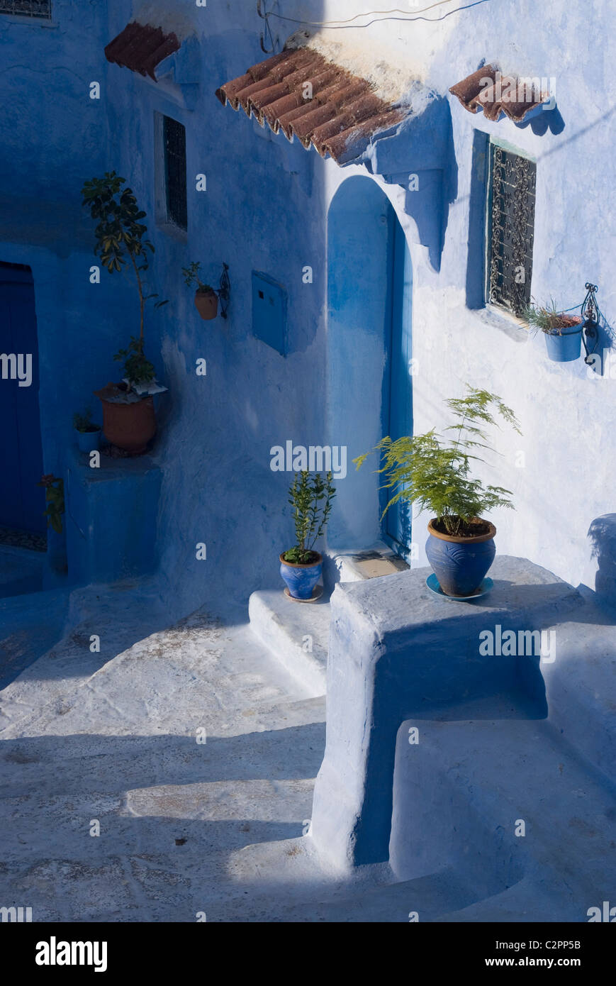 Chefchaouen homes hi-res stock photography and images - Alamy