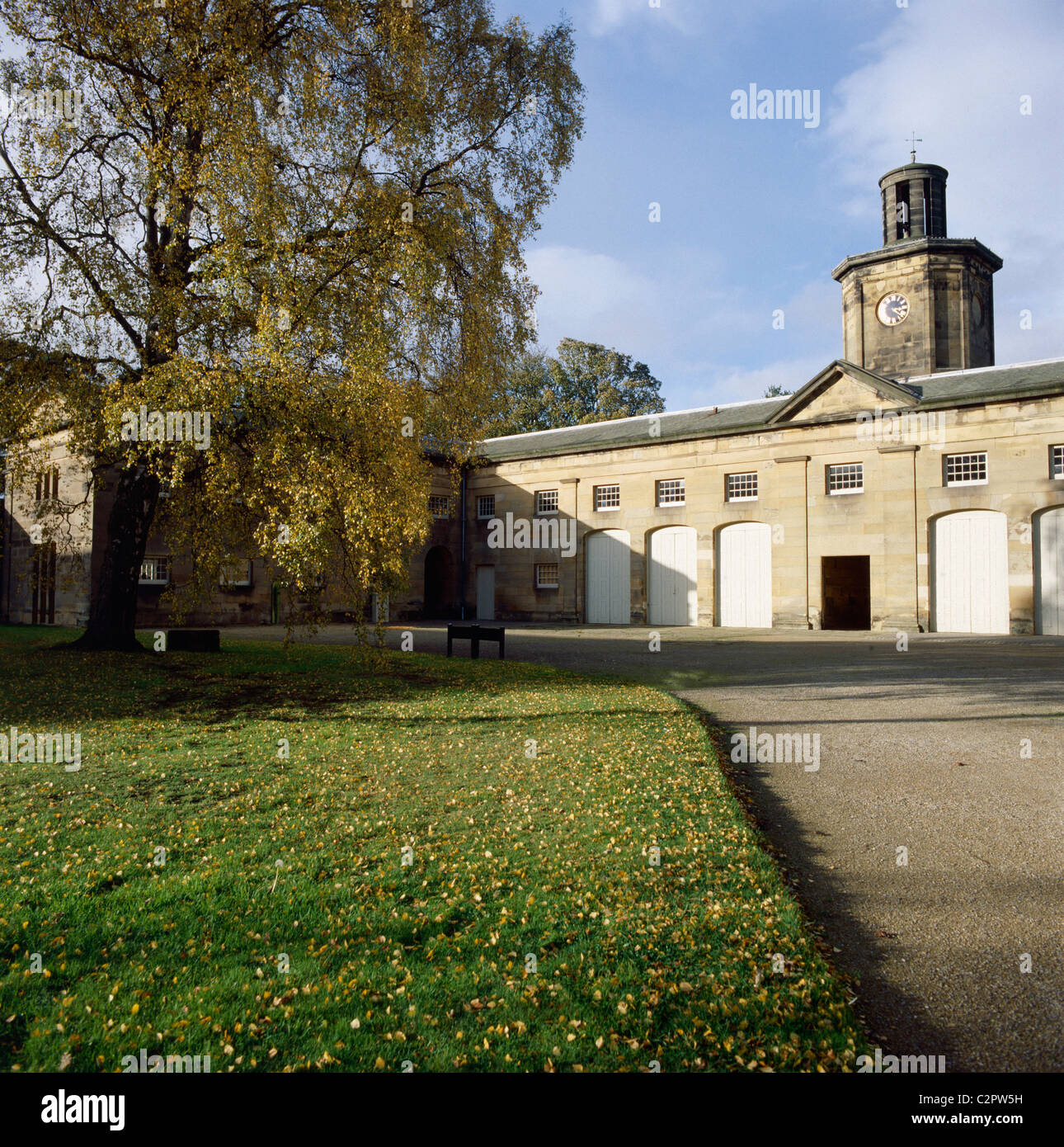 John hall front hi-res stock photography and images - Alamy