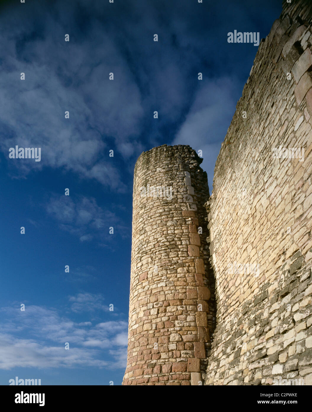 Conisbrough Castle. View of south-west corner turret Stock Photo - Alamy