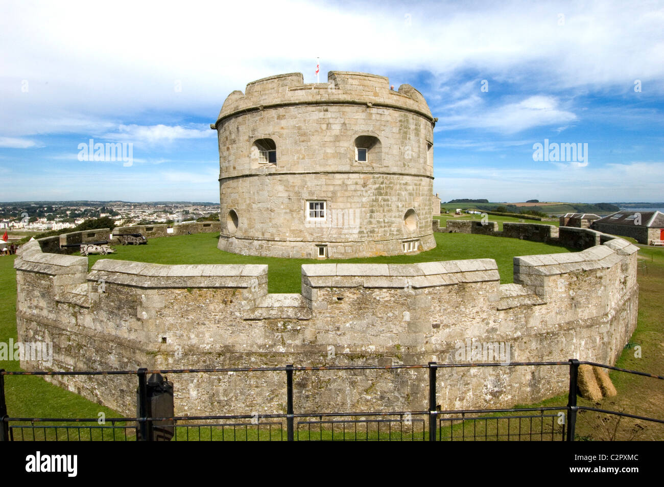 Pendennis castle cornwall historic hi-res stock photography and images ...