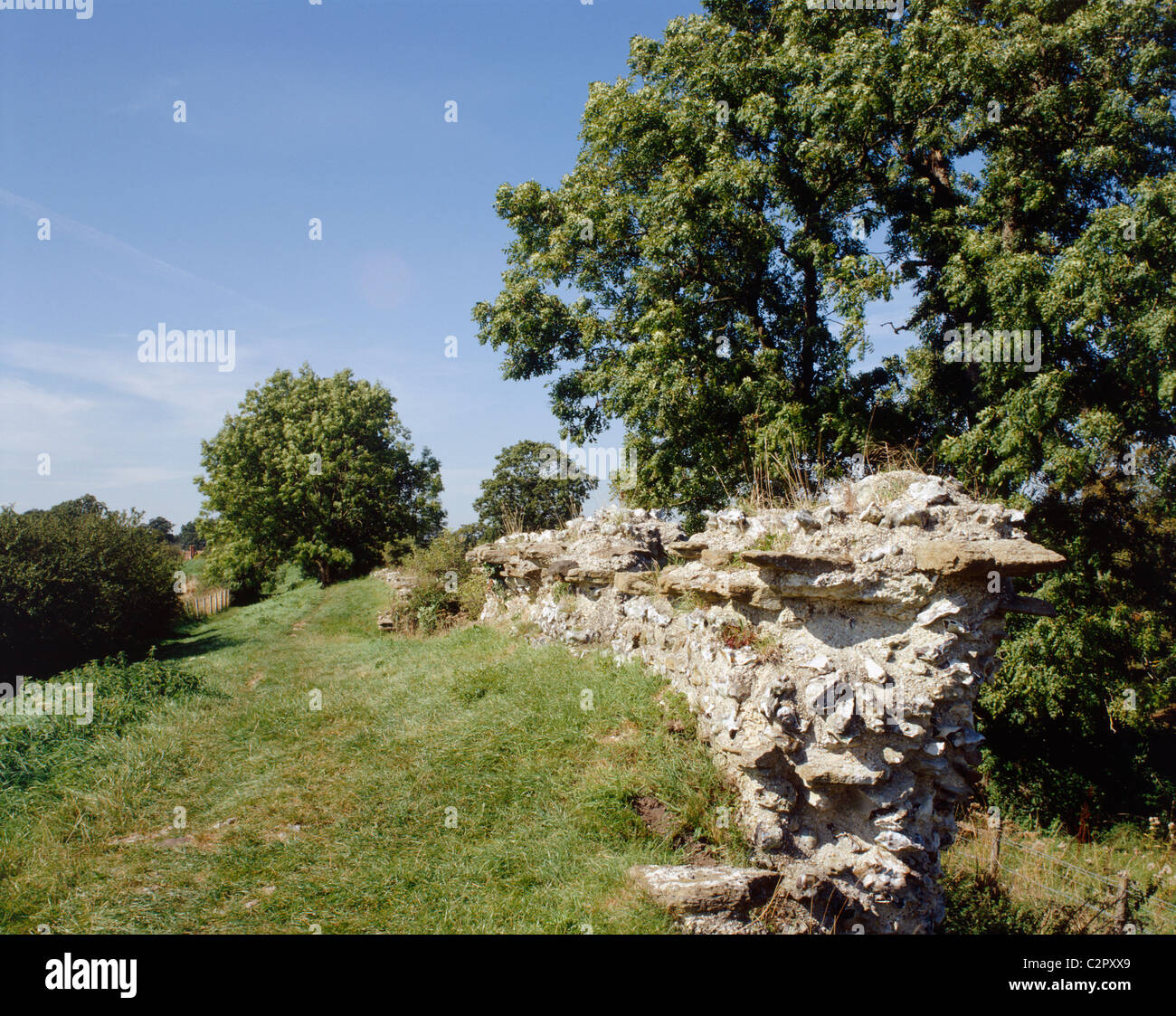 Silchester Roman City Walls. Calleva Atrebatum. Part of the wall walk ...