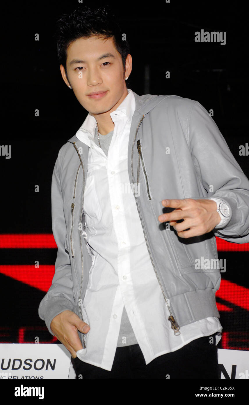 Se7en South Korean R&B singer announced his upcoming US debut with ...