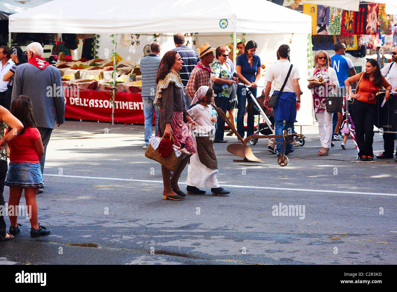 Douja hi-res stock photography and images - Alamy