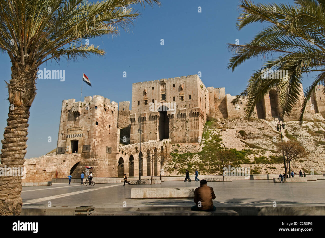 Syria The Citadel of Aleppo large medieval fortified palace one of the ...