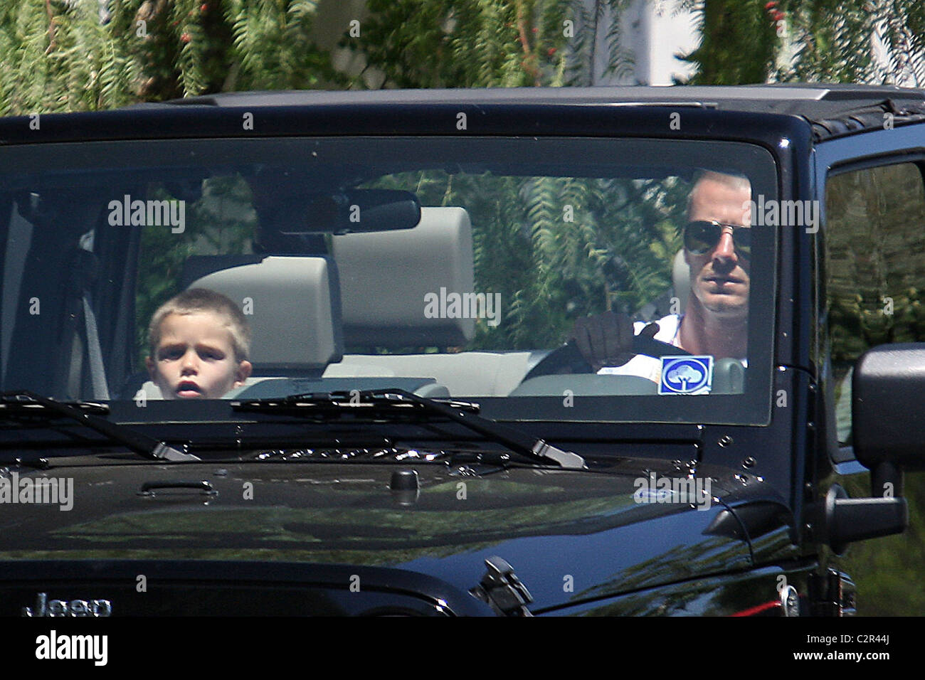 David Beckham collects his son at Curtis School and drives to Ventura ...