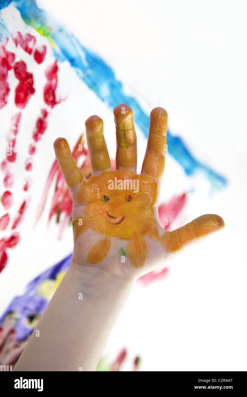 Children drawing hands hi-res stock photography and images - Alamy