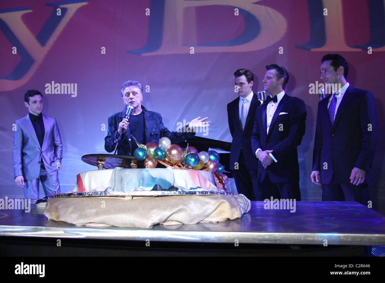 Fankie Valli, Rick Faugno,Erich Bergen Jeremy Kushnier,Jeff Leibow ...
