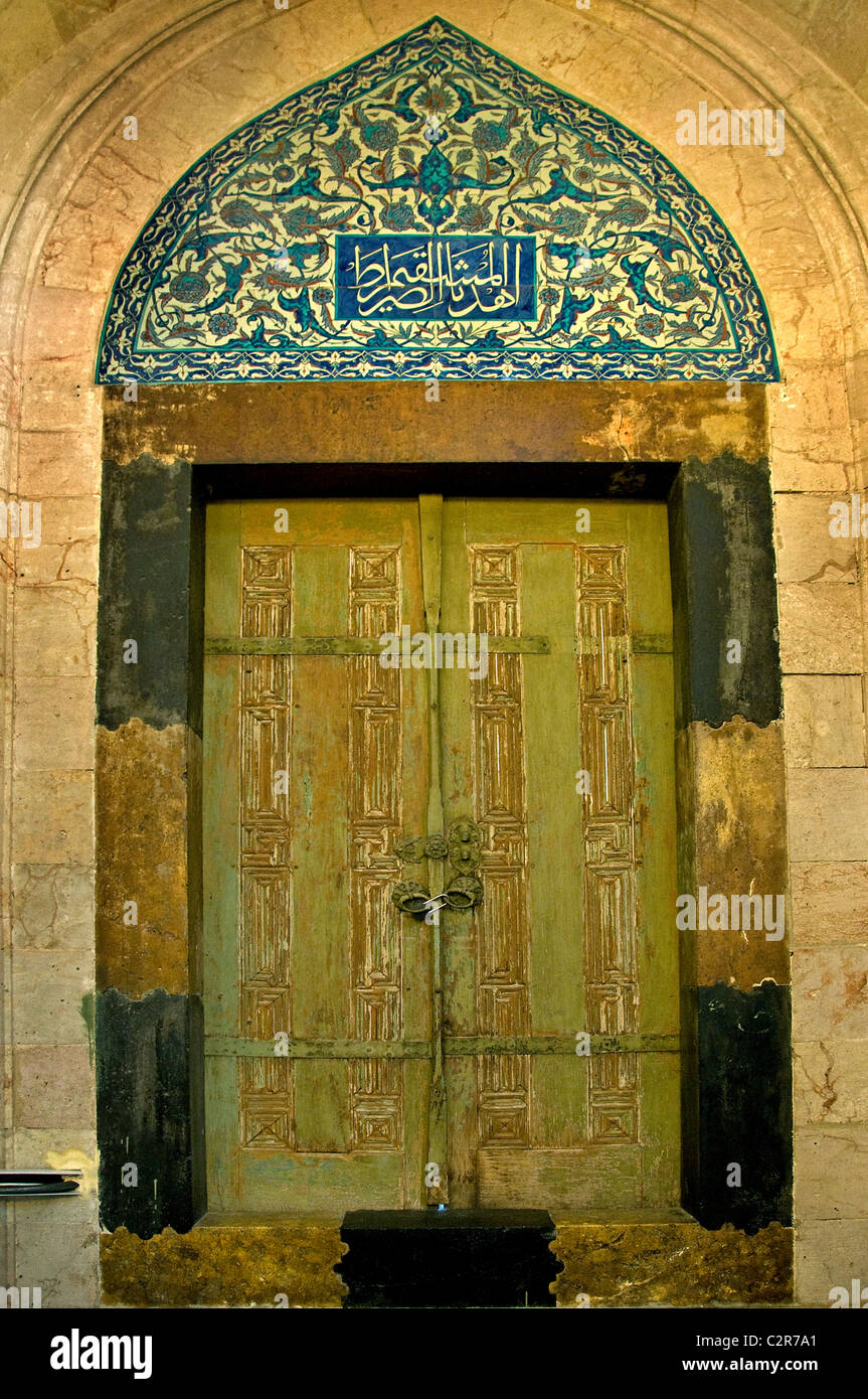 Mosque Aleppo old door Syria Syrian Middle East Stock Photo - Alamy