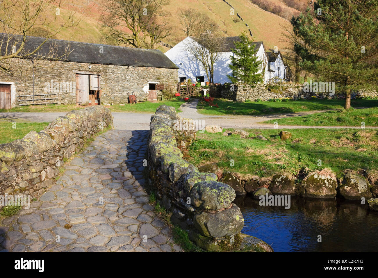 Old bridges cumbria hi-res stock photography and images - Alamy