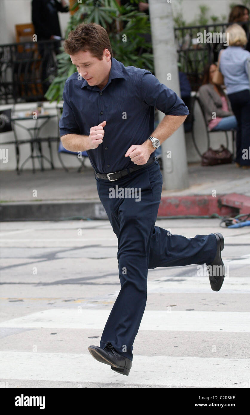 Mid air entourage set 2 070508 hi-res stock photography and images - Alamy