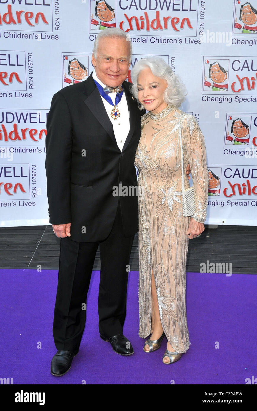 Buzz Aldrin and wife Lois Caudwell Children present 'The Legends Ball ...